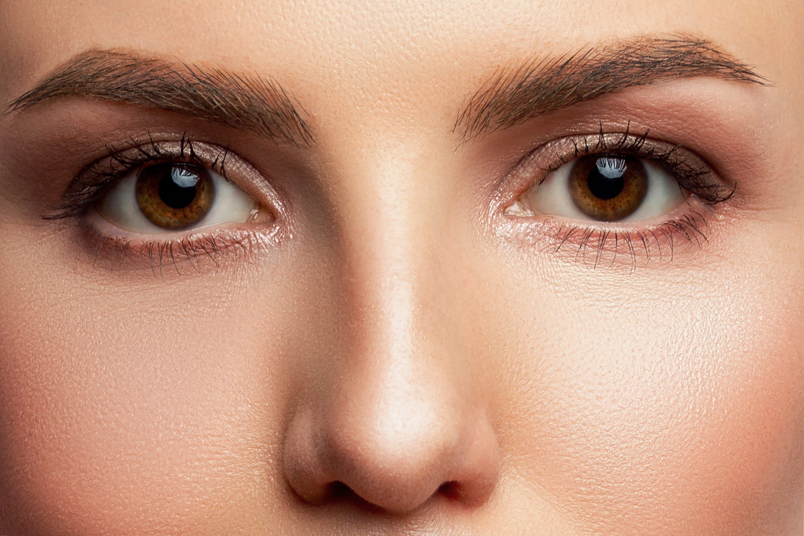 Under Eyes rejuvenation - Aesthetic Art Clinic